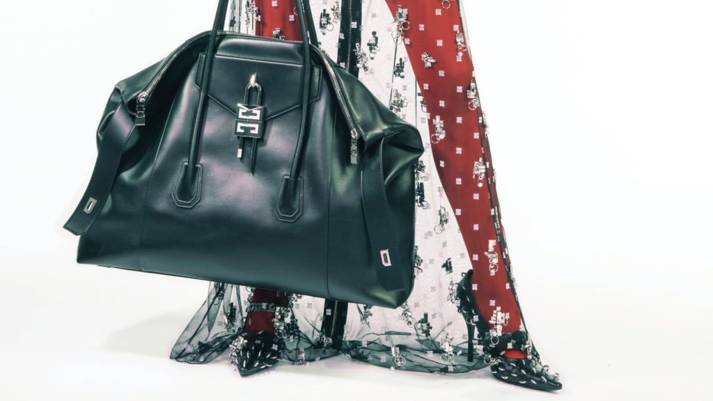 Givenchy 纪梵希 - Comité Colbert